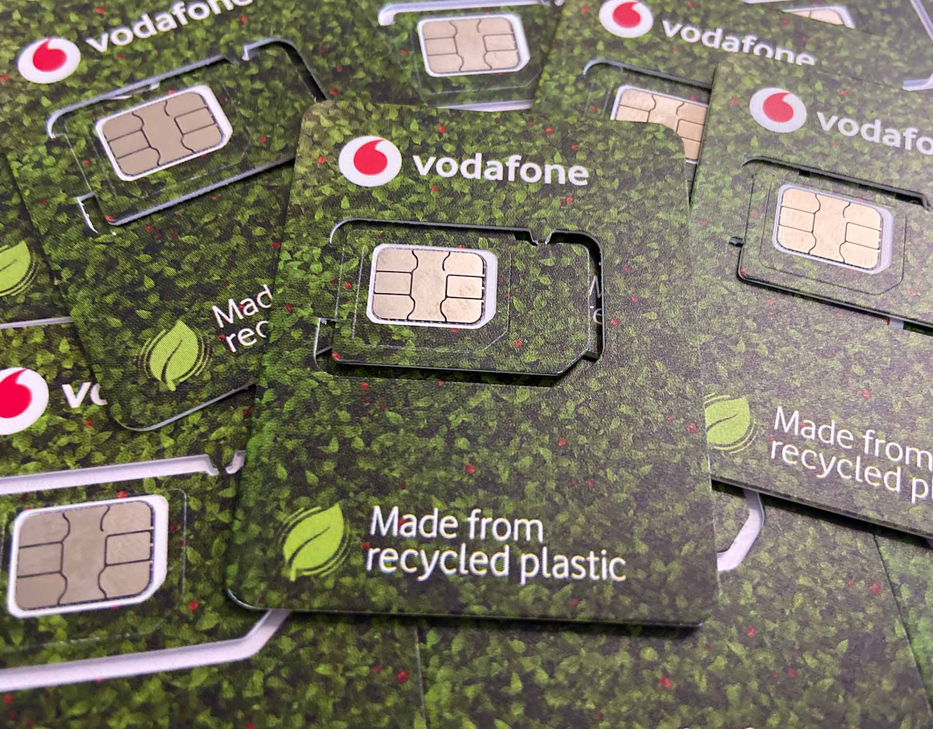 Vodafone Group moves to recycled plastic SIM cards | IDEMIA